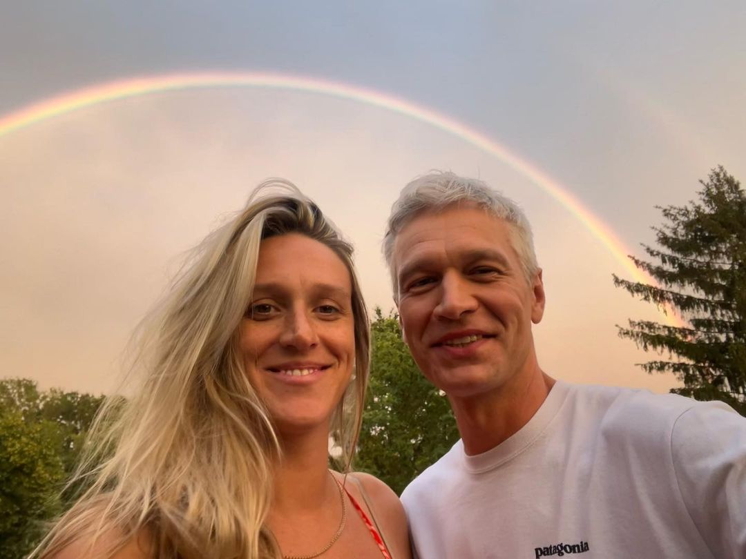 Michał Żebrowski nago. Cień zdradził wielkość jego...! [18+] tocelebryci.pl