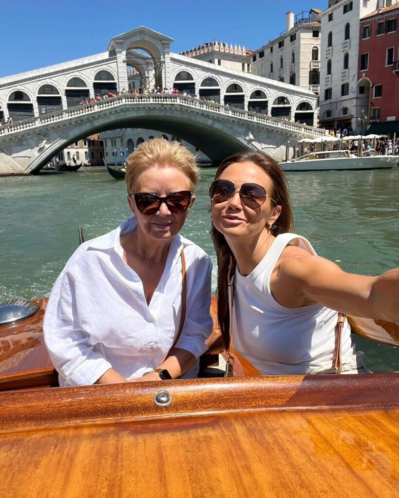 Kinga Rusin geny ma po mamie? Zobacz JAK wygląda Maria Rusin ...