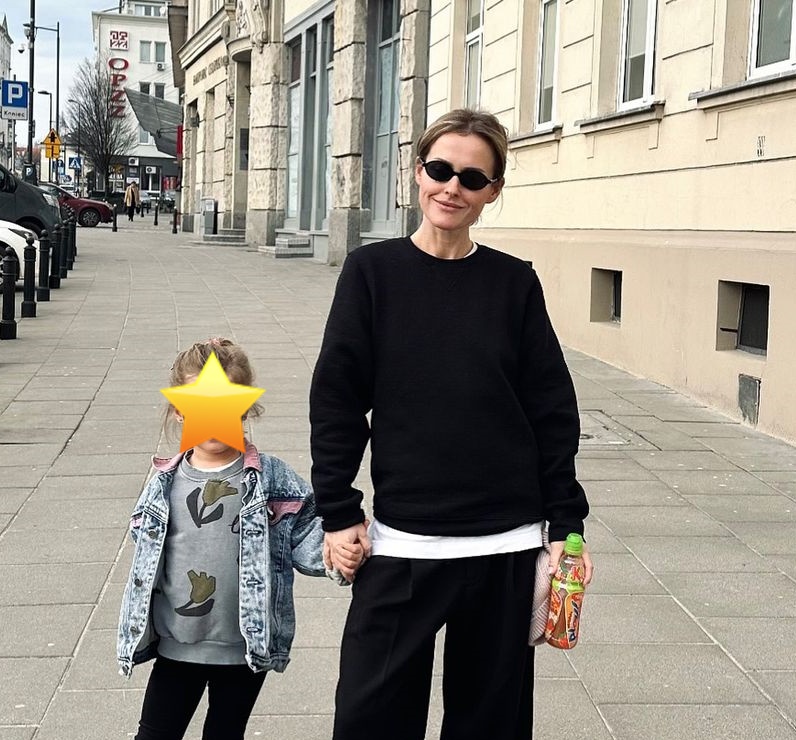 Olga Frycz ujawniła wizerunek córki! Jak wygląda Helenka?! tocelebryci.pl